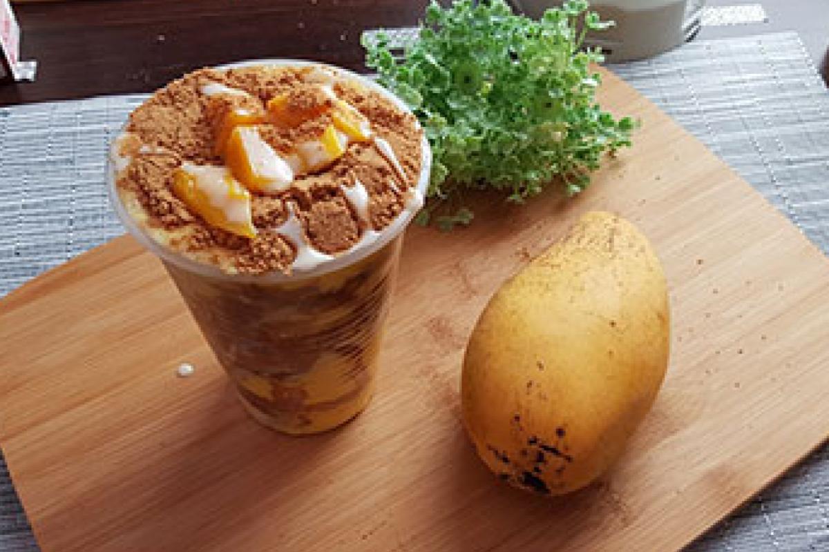 7 Smoothies Recipes Like Boost Juice But Cheaper | Enjoy This At Home!