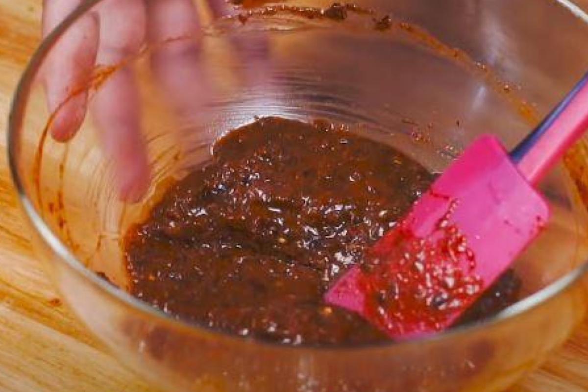 Spicy Burger Recipe Malaysia | How To Make Ying Yang Spicy Burger