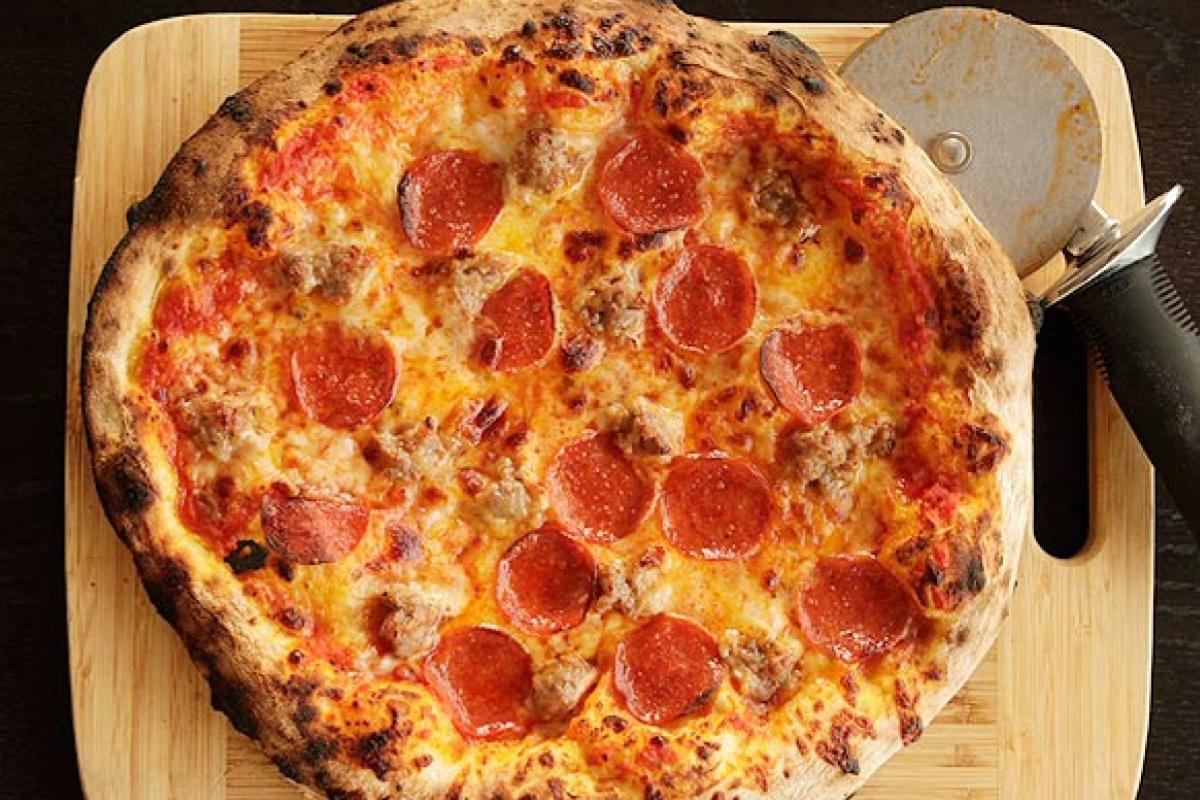 The 9 Types of Pizza Crust | Which Is Your Favourite?