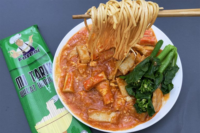 Homemade Flying Noodle | Fried Floating Noodle