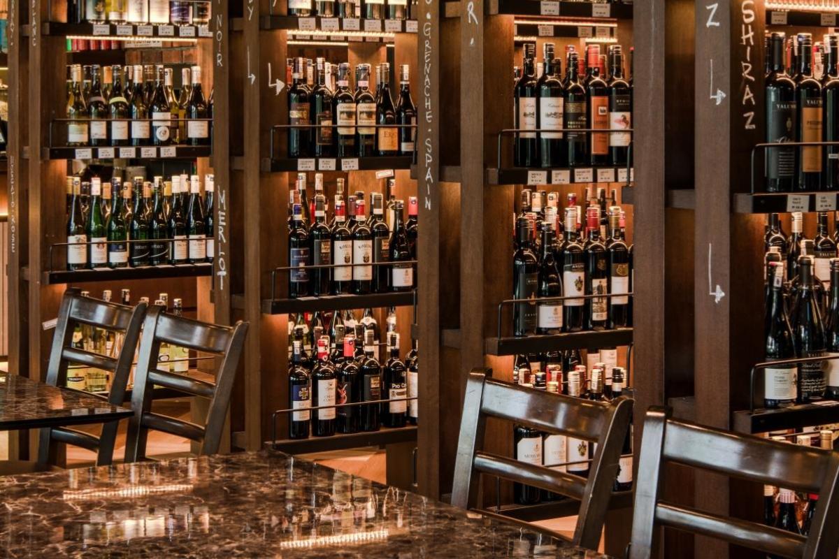 Top 8 Best Wine Bars in Malaysia 2026 | Classy
