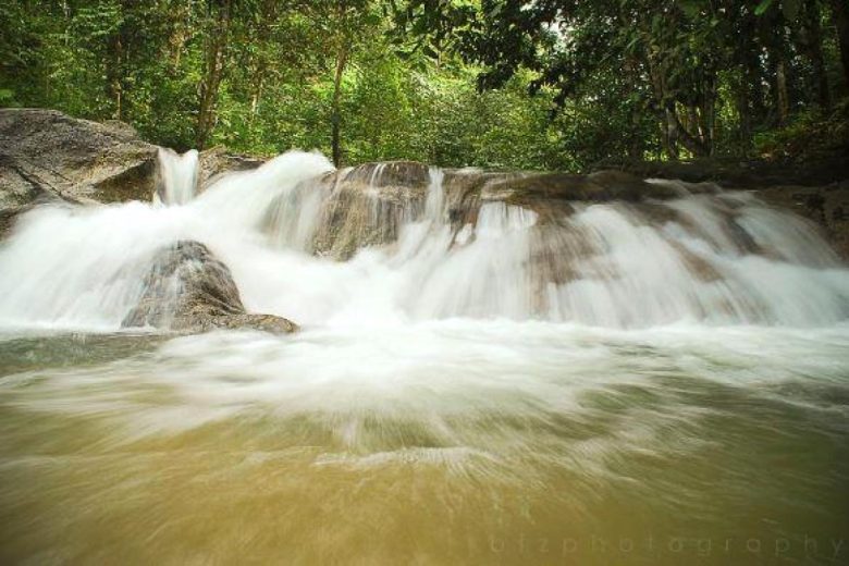 12 Air Terjun Terbaik di Malaysia 2026 | Menarik