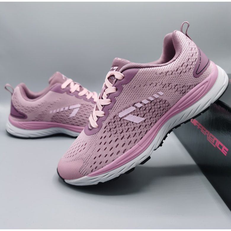 10 Running Shoes Terbaik untuk Wanita di Malaysia 2025! Selesa