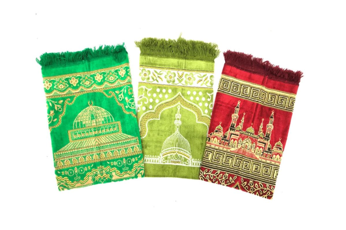 8 Sejadah Terbaik di Malaysia 2025 | Selesa & Lawa