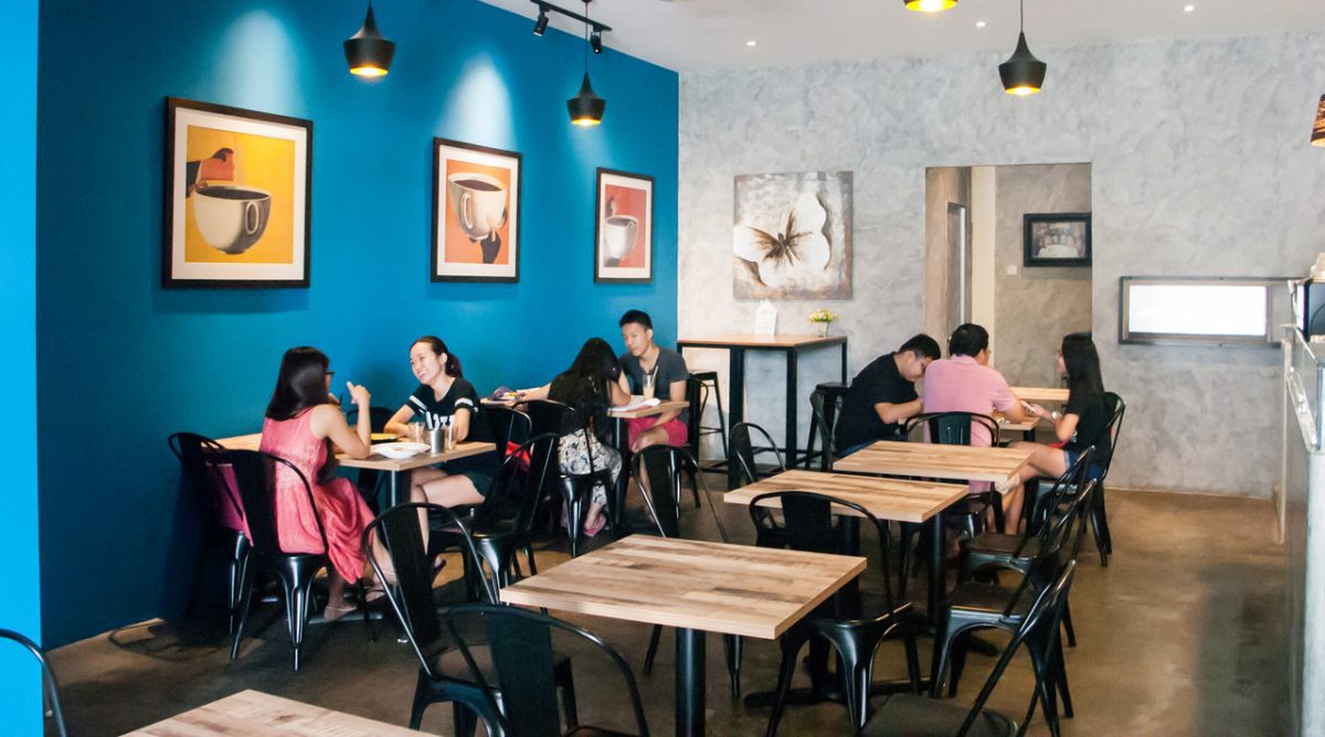 9 Kafe Terbaik di Kota Kemuning & Bukit Rimau 2025 | Mesti Kunjungi!
