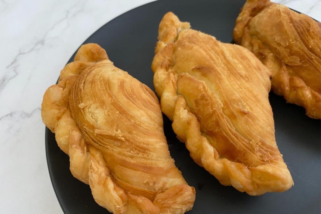 Rendang Curry Puffs | Rendang Karipap Recipe
