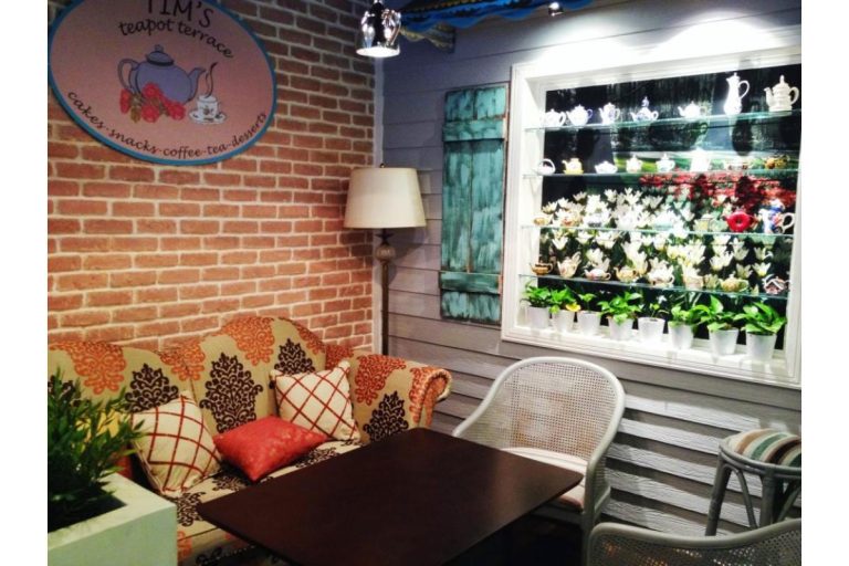 10 Tempat Hi Tea Terbaik di KL & Selangor 2025 | Selesa dan Bagus