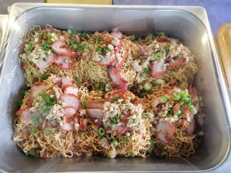 10 Mi Kolo Sarawak Terbaik di KL & Selangor 2025 | Sedap & Unik