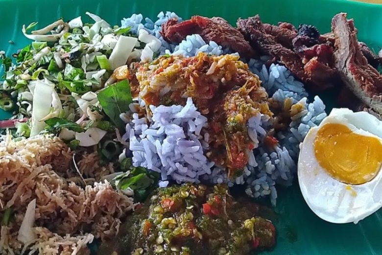 Top 10 Best Nasi Kerabu in KL & Selangor 2023 | Recommended