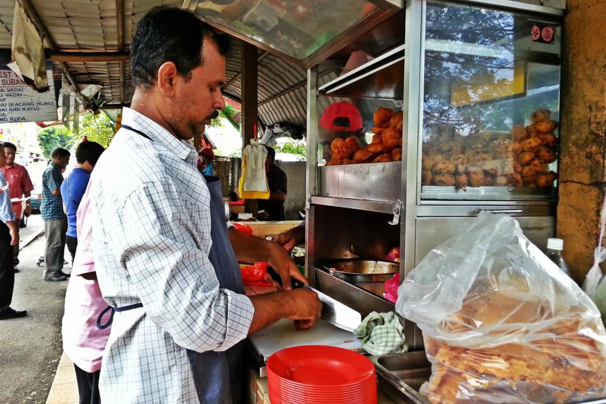 Top 10 Best Rojak in KL & Selangor 2025 | Savour The Local Flavour!
