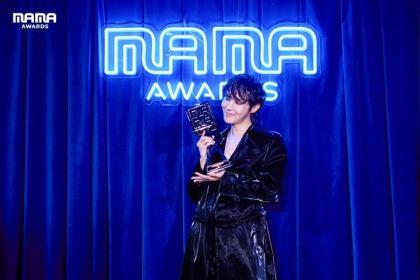 BTS Won All Four Daesangs At Once At MAMA, Received The ‘MAMA Platinum’