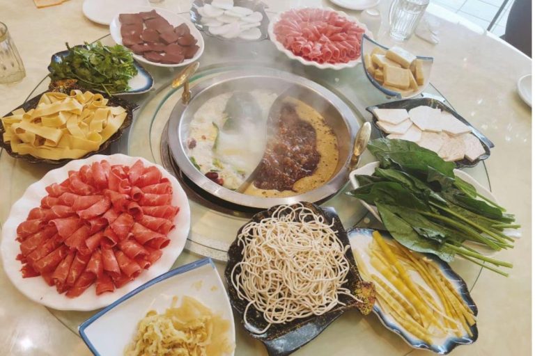 Top 10 Best Steamboat Restaurants In Sarawak 2026 | Delicious!