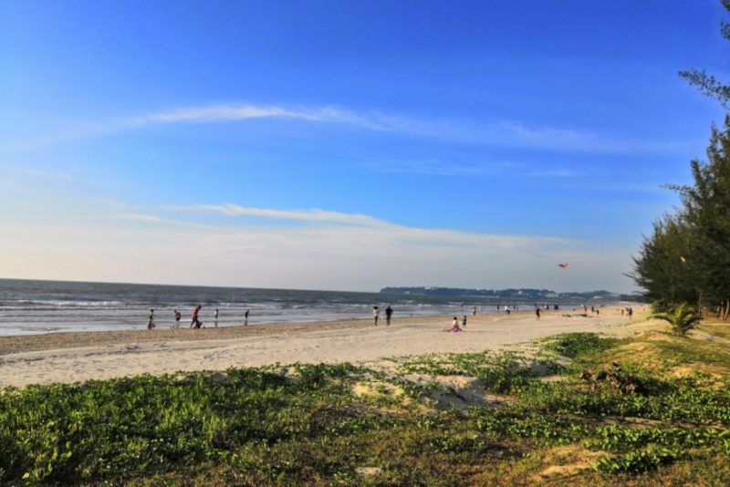 8 Pantai Terbaik di Miri 2026 | Santai dan Rehat