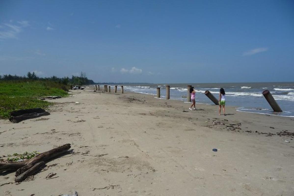 Top 8 Best Beaches in Miri 2025 | 100% breathtaking