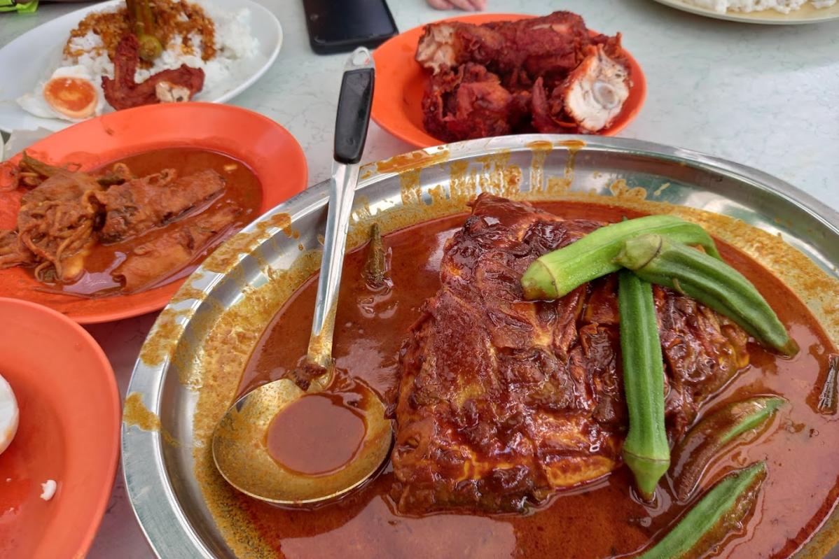 7 Kari Kepala Ikan Terbaik di Pulau Pinang 2025 | Lazat dan Enak