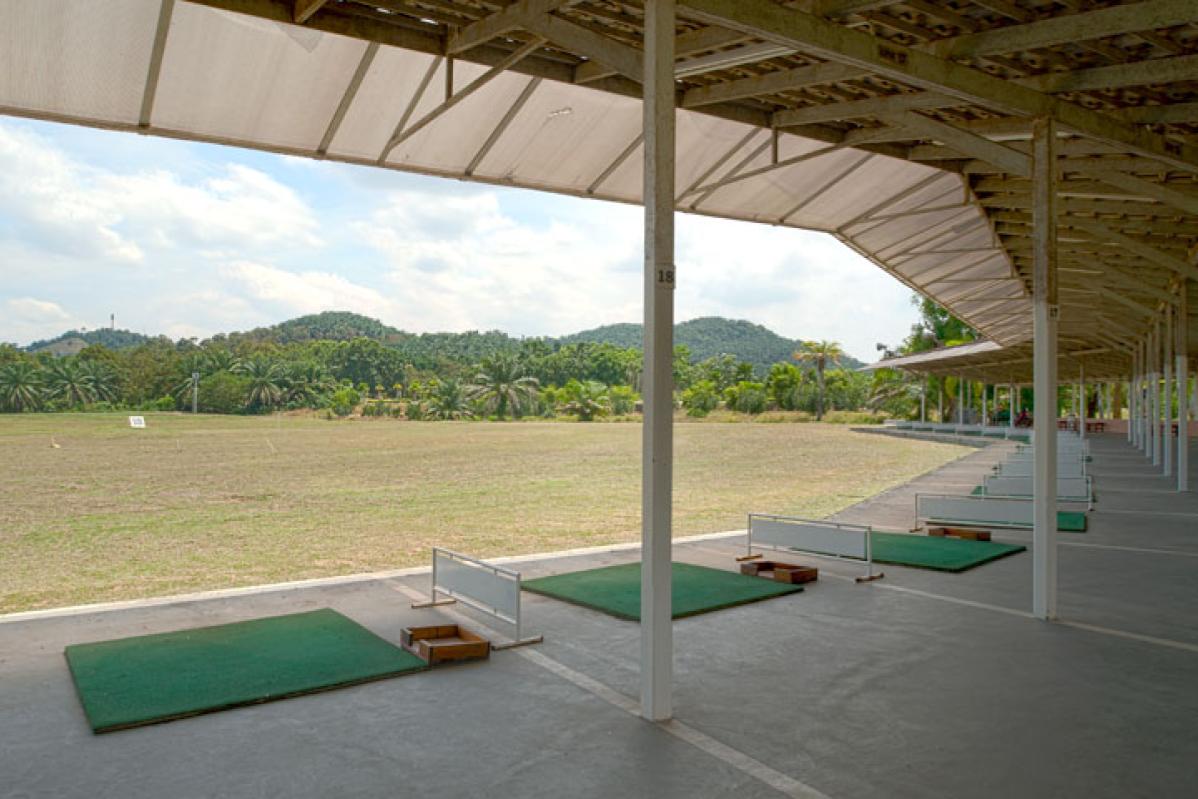 10 Best Golf Driving Ranges in KL & Selangor 2025 | Visit Now