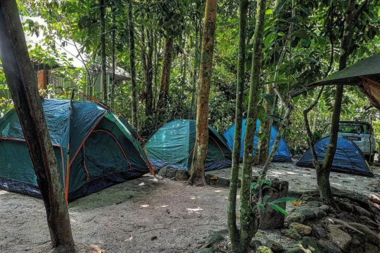 10 Tapak Perkhemahan Terbaik di Selangor 2025 | Terbaik & Best