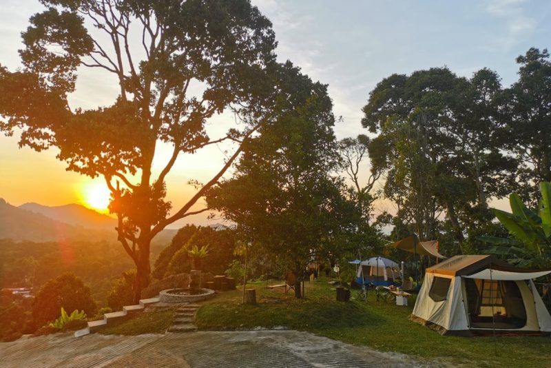 7 Tempat Sempurna untuk Glamping dan Perkhemahan di Pulau Pinang 2025