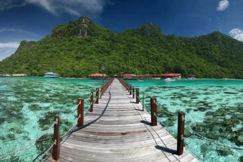 Top 10 Best Things To Do in Mabul Island 2023 | Family Trip