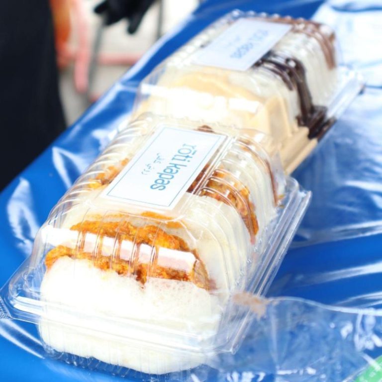 Fluffy Steamed Buns at Roti Kapas in Shah Alam