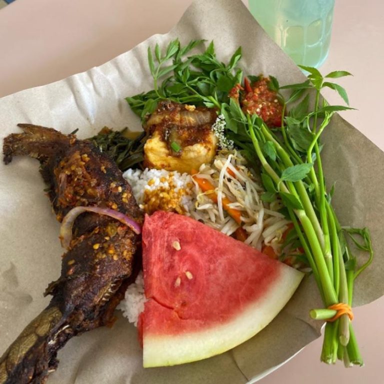 Top 10 Best Food Courts in Puchong 2025 | Culinary Adventure