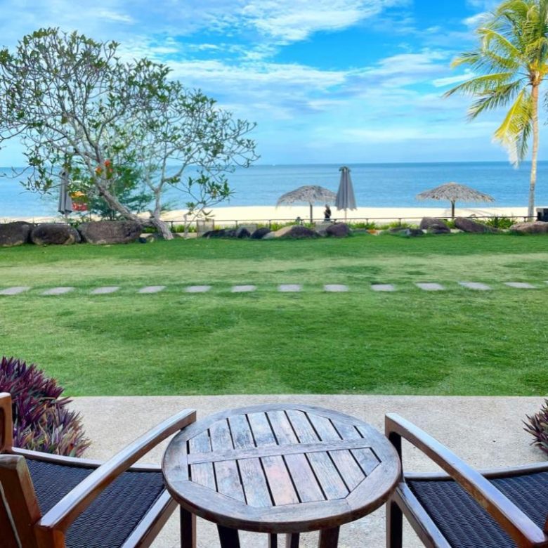 6 Resort Pantai Terbaik di Kuantan 2025 | Santai dan Selesa