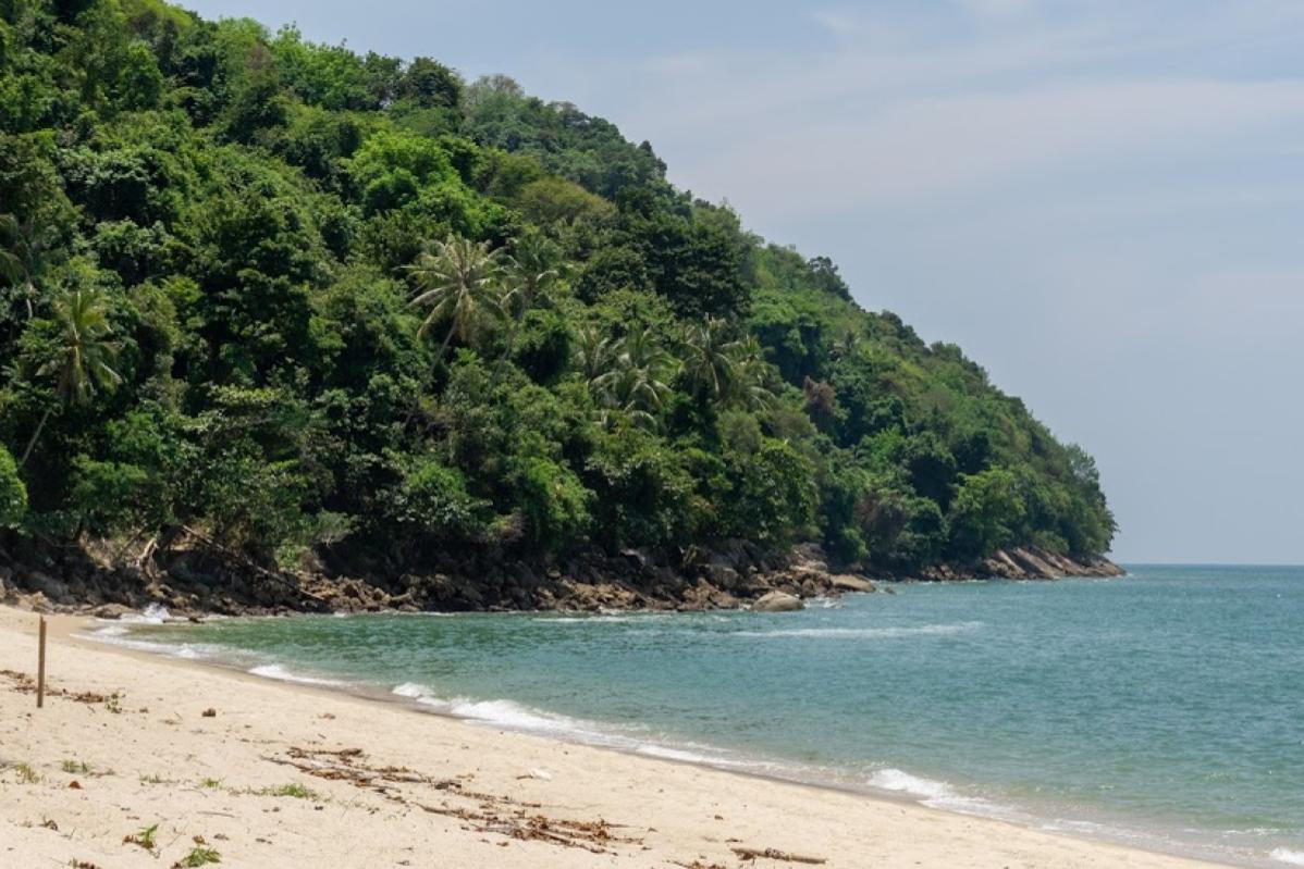 10 Pantai Terbaik di Pulau Pinang 2025