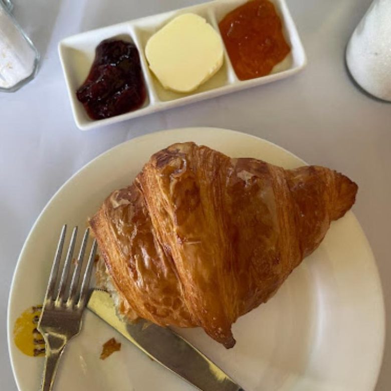 Top 10 Best Breakfast Spots in Bangsar 2025 | Must Try