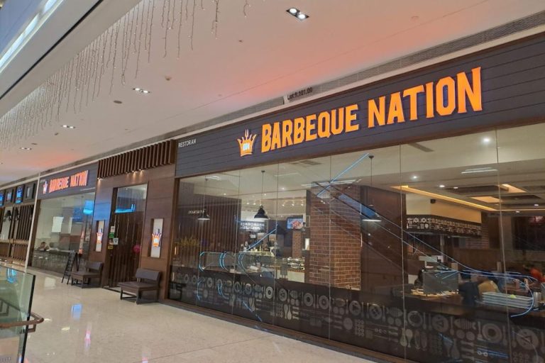 Top 10 Lunch Buffets in KL 2025 | Food Galore