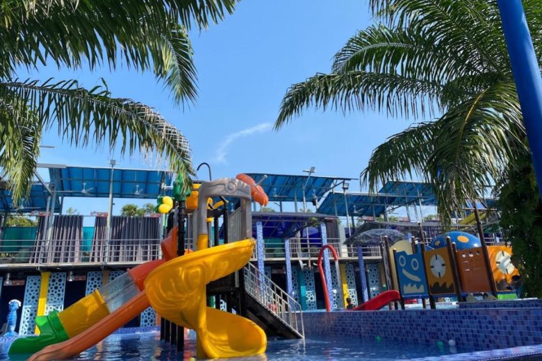 Top 10 Best Water Parks in KL & Selangor 2025 | Take a Tour