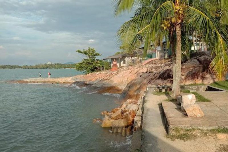 Top 10 Best Beaches in Johor 2025 | Must Go