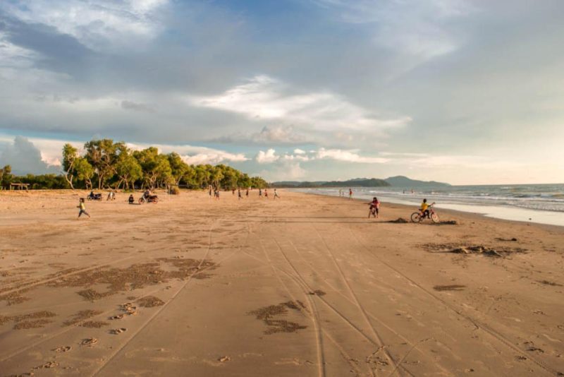 Top 10 Best Beaches in Sabah 2026 | Weekend Trip