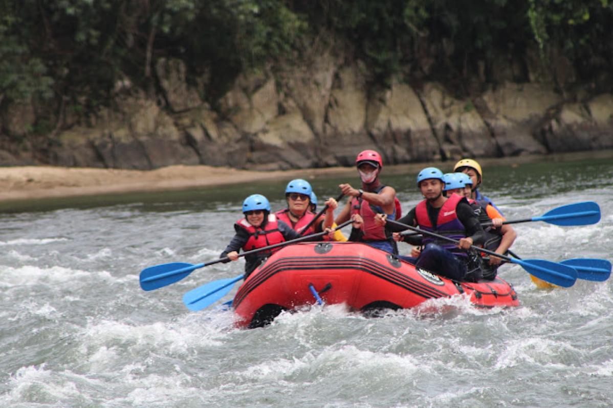 Top 10 Best River Rafting Spots in Malaysia 2022 | Must Go
