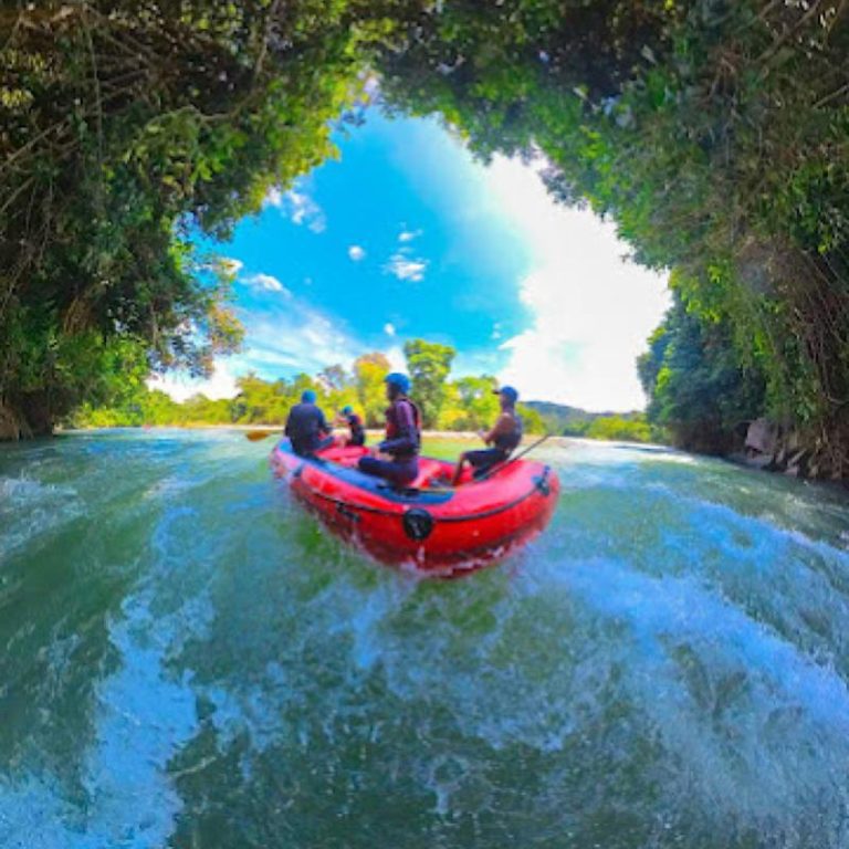 Top 10 Best River Rafting Spots in Malaysia 2022 | Must Go