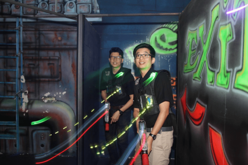 Have A Laser Tag Battle With Your Friends This Weekend