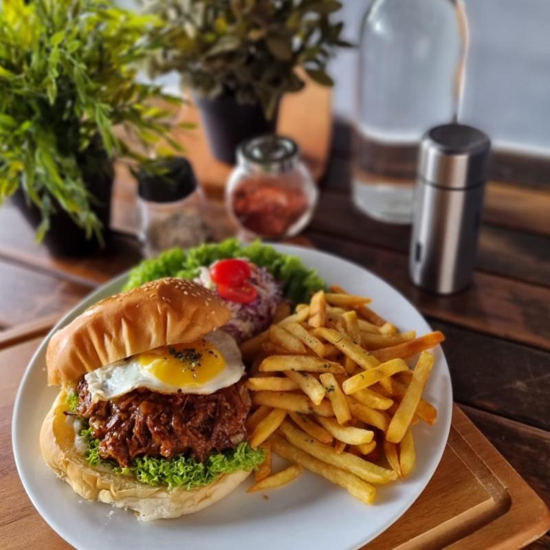 Top 16 Best Cafes to Visit in Klang 2025 | Hipster Cafe