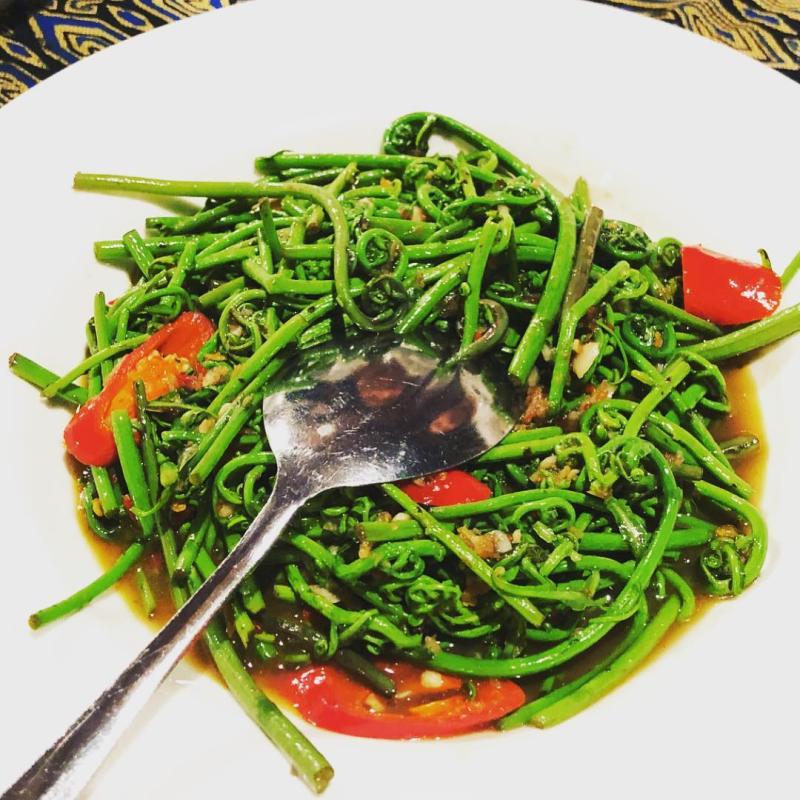 Top 10 Traditional Foods in Sarawak You Must Try | Recommended